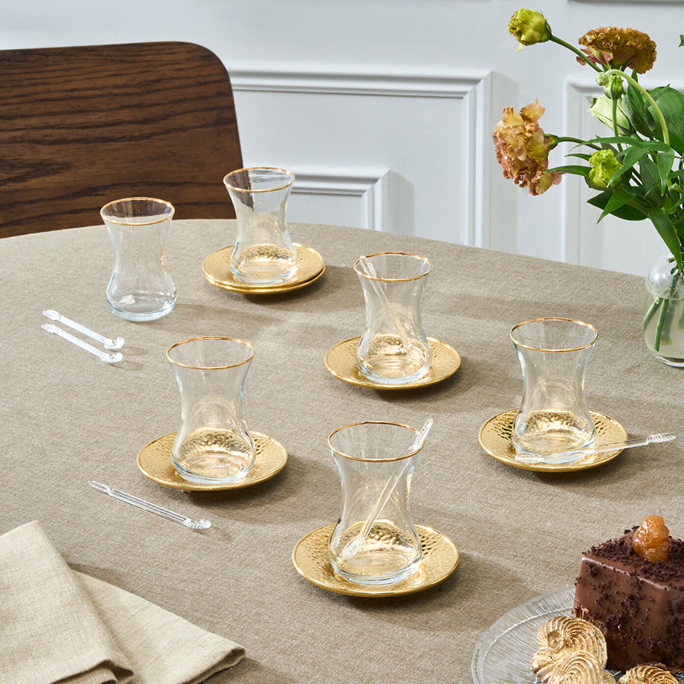 Karaca Ada 6-Person 18-Piece Tea Set Gold – Karaca Netherlands